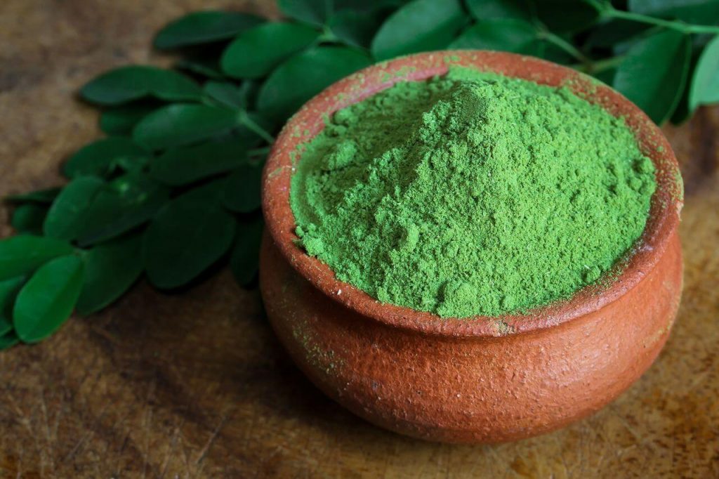 10 Delicious Moringa Smoothie Recipes (+Moringa Benefits) | Vibrant ...