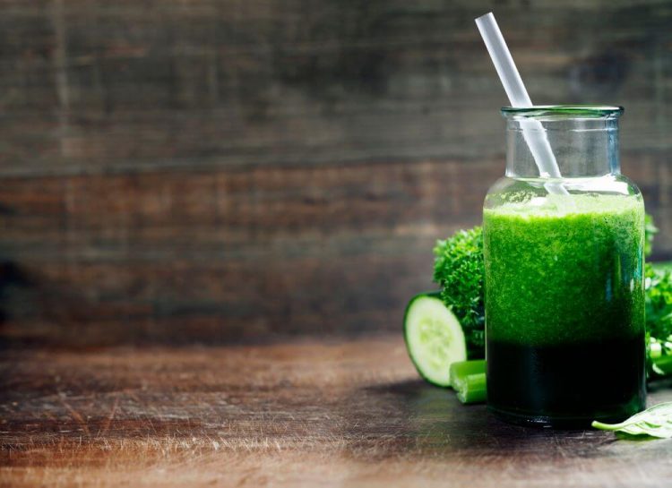 10 Flat Belly Juice Recipes for Bloating | Vibrant Happy Healthy